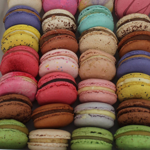 Macaron assortment (dozen) – Quelque Chose Patisserie Inc